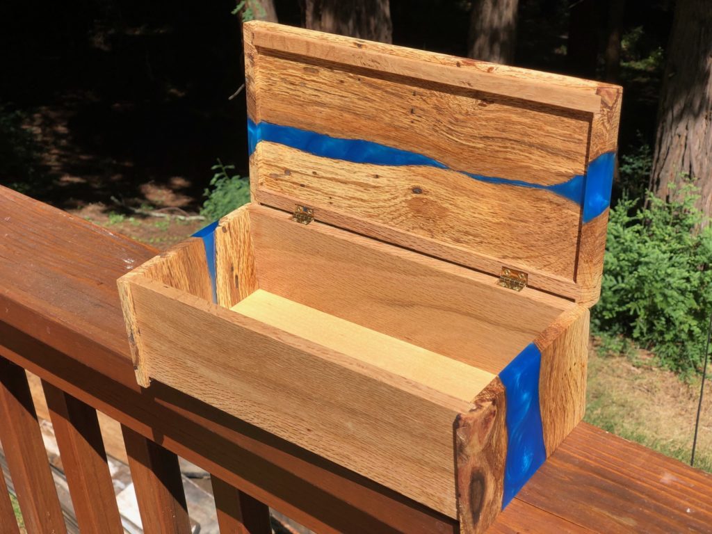 Spalted Oak Blue River Box – Corbin's Treehouse